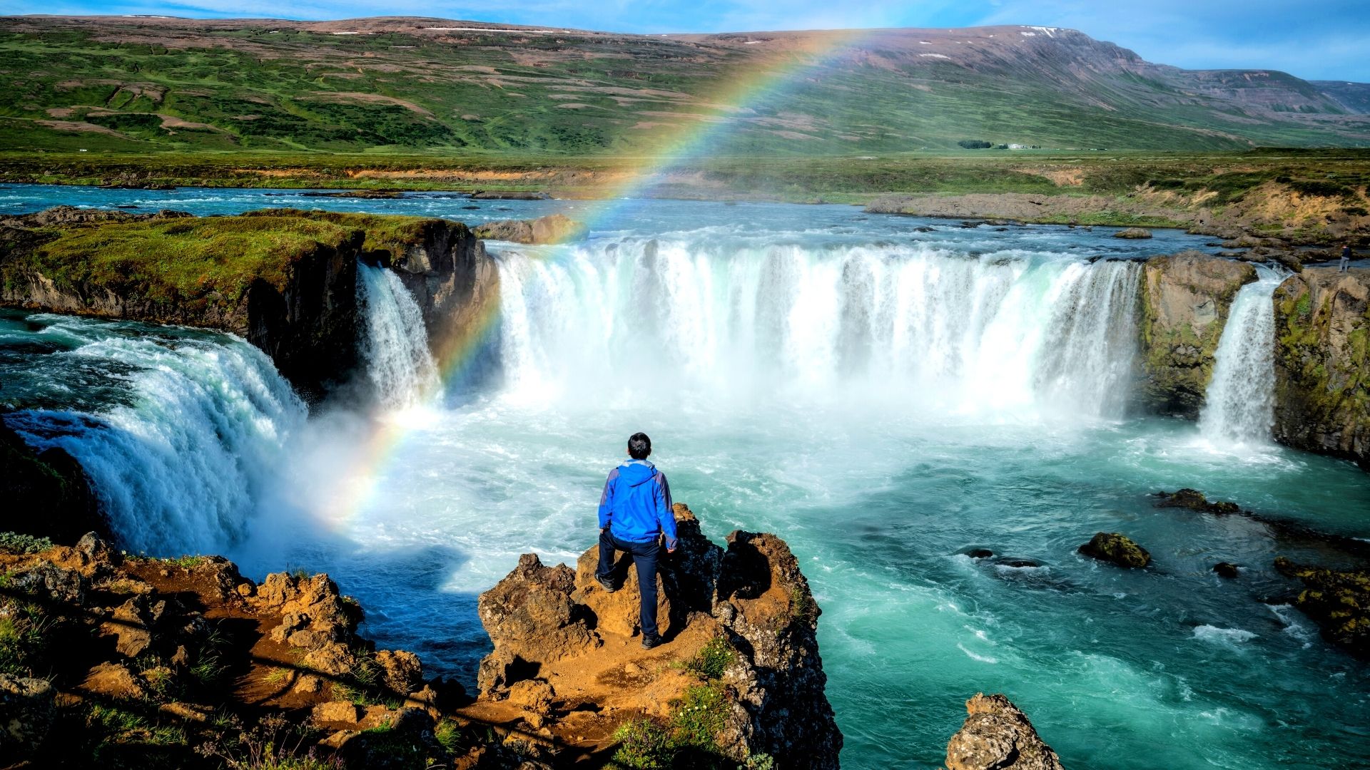 Pažintis su Islandija autobusu | Estravel kelionių agentūra